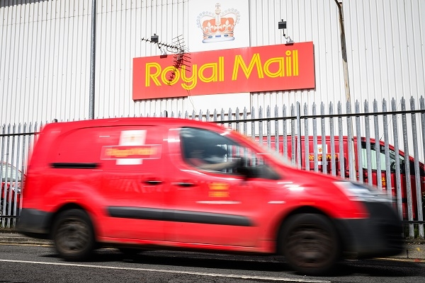 Czech billionaire asks Royal Mail shareholders to back his bid